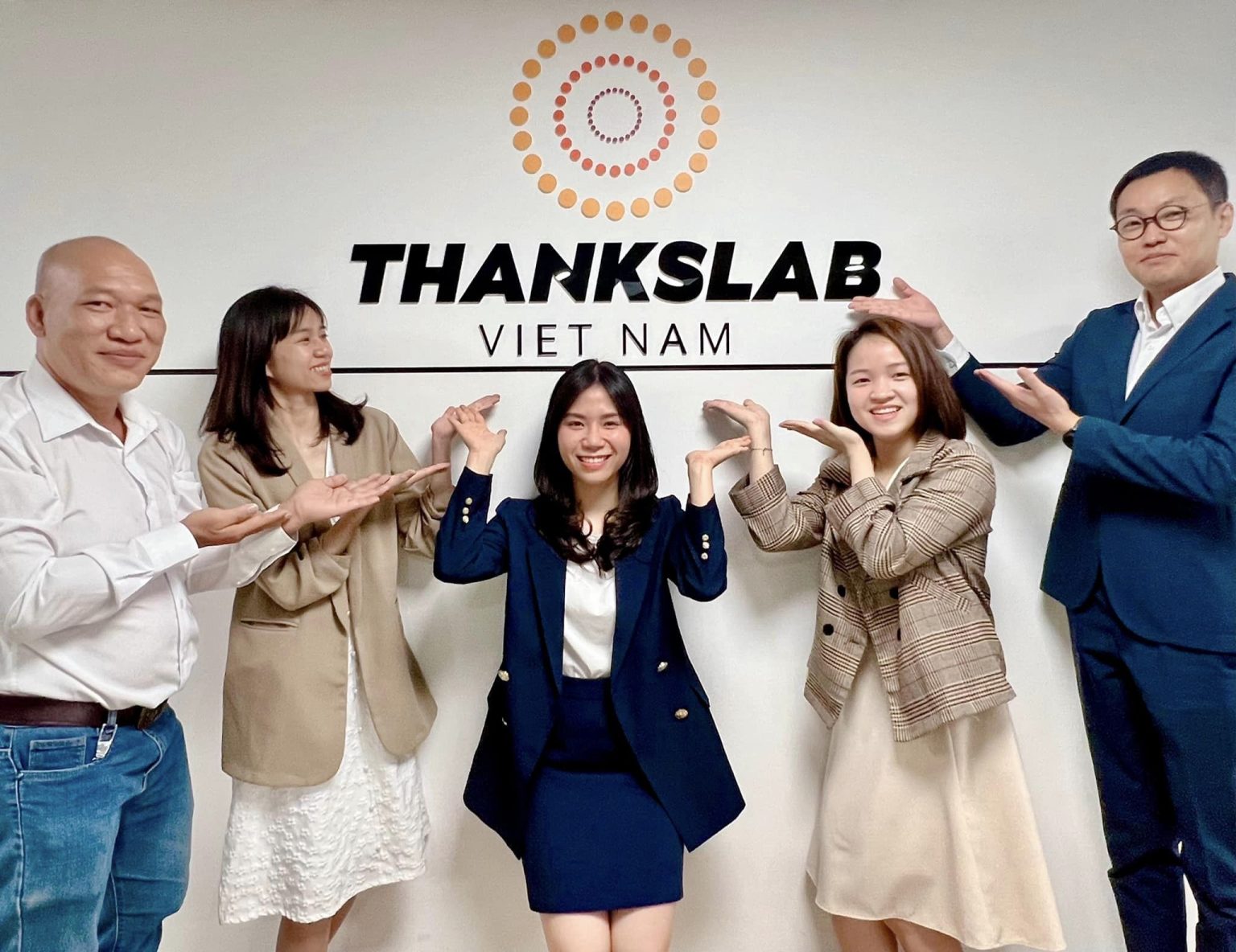 CÔNG TY TNHH THANKS LAB VIỆT NAM